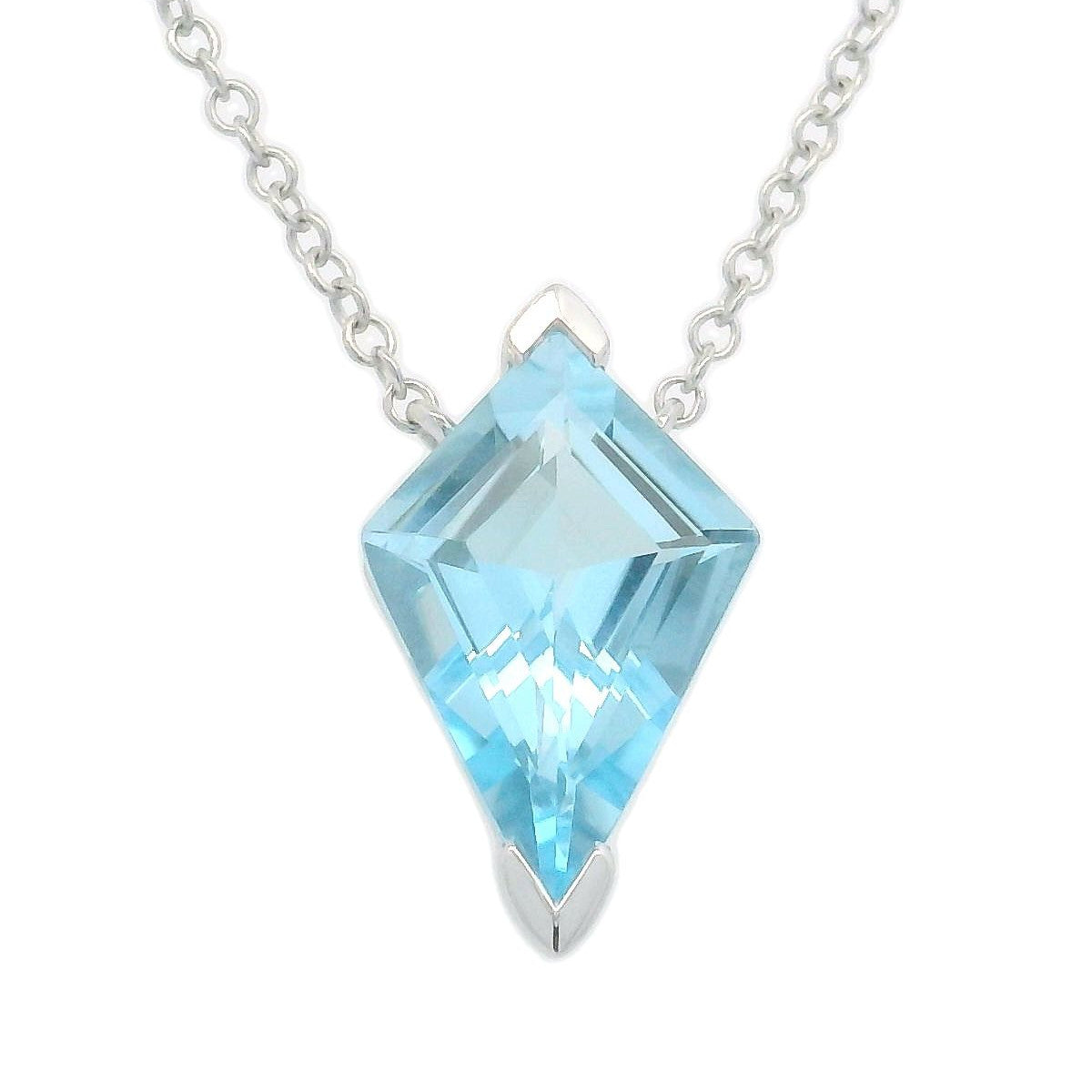 Kite Blue Topaz & Diamond Pendant with Chain – House of Bond